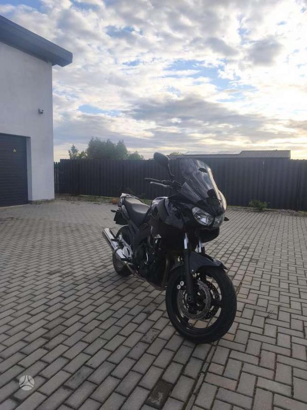 Honda Cbr 2008 in Klaipeda, with an engine capacity of 0.90 L and mileage of 60 thousand km for 2199 €, photo 1 on AUTOMOTO.COM.LV