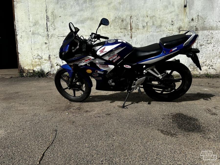 Honda Cbr 2009 Viļņa, ar dzinēja tilpumu 0.00 L un nobraukumu 0 tūkst. km par 1500 €, foto 1 vietnē AUTOMOTO.COM.LV