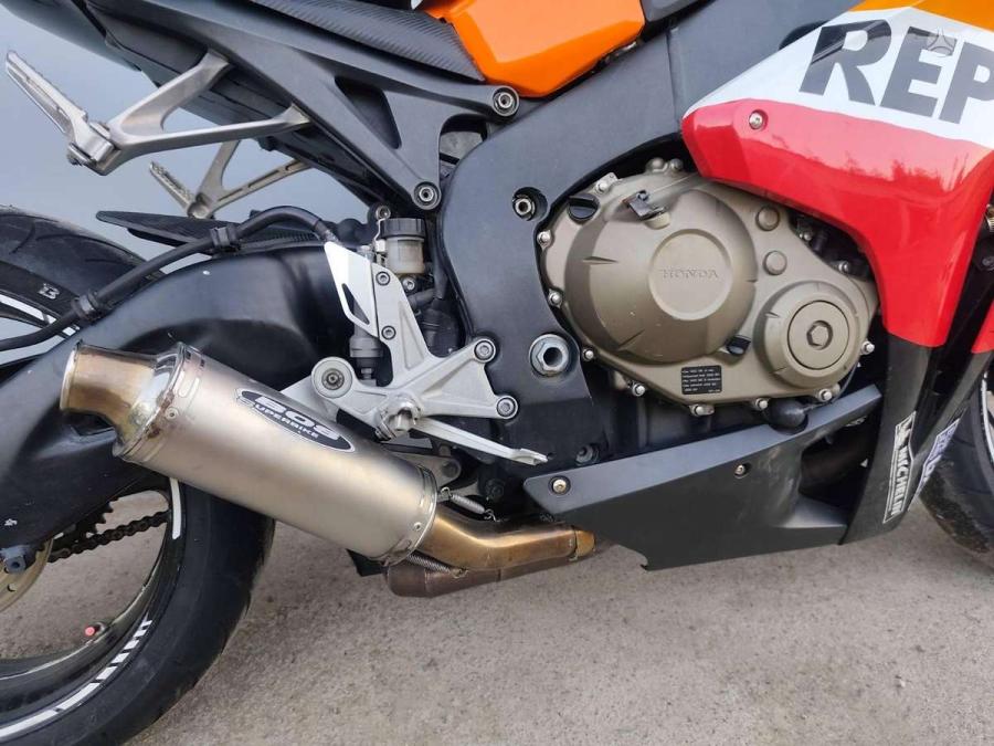 Honda Cbr 2009 in Vilnius, with an engine capacity of 1.00 L and mileage of 30 thousand km for 4150 €, photo 4 on AUTOMOTO.COM.LV