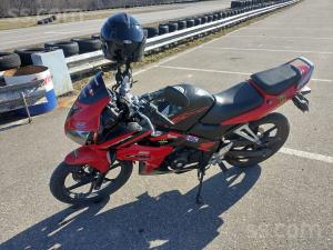 Honda Cbr 2010 Valmiera, ar dzinēja tilpumu 0.13 L un nobraukumu 0 tūkst. km par 1800 €, foto 9 vietnē AUTOMOTO.COM.LV