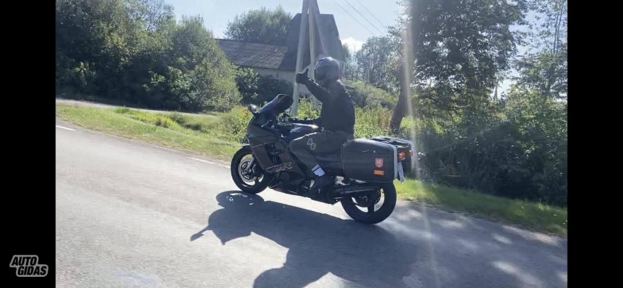 Хонда Cbr 2010 в Алитус, объемом двигателя 0.00 л и пробегом 0 тыс. км за 1600 €, фото 6 на AUTOMOTO.COM.LV