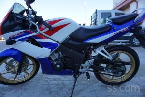 Honda Cbr 2010 Bauska, ar dzinēja tilpumu 0.13 L un nobraukumu 0 tūkst. km par 1650 €, foto 4 vietnē AUTOMOTO.COM.LV