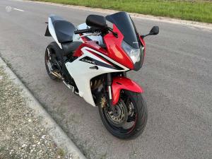 Honda Cbr 2011 Rokiškis, ar dzinēja tilpumu 0.60 L un nobraukumu 32 tūkst. km par 3600 €, foto  vietnē AUTOMOTO.COM.LV