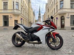 Хонда Cbr 2012 в Тукумс, объемом двигателя 0.60 л и пробегом 0 тыс. км за 4200 €, фото  на AUTOMOTO.COM.LV