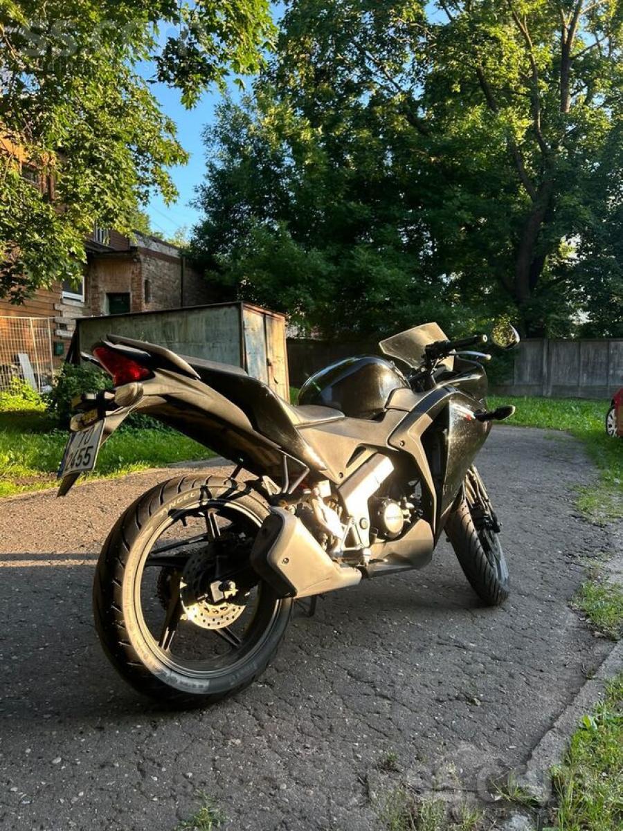 Honda Cbr 2012 Rīga, ar dzinēja tilpumu 0.13 L un nobraukumu 0 tūkst. km par 2000 €, foto 8 vietnē AUTOMOTO.COM.LV