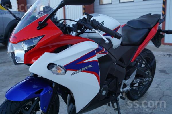 Хонда Cbr 2013 в Бауска, объемом двигателя 0.13 л и пробегом 0 тыс. км за 2300 €, фото 4 на AUTOMOTO.COM.LV