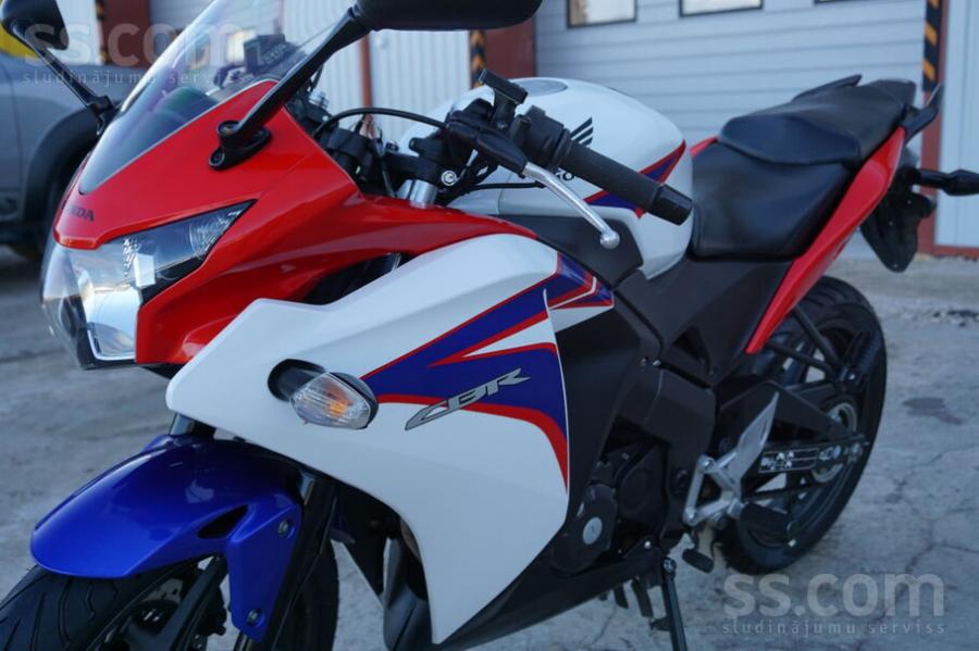 Honda Cbr 2013 in Riga, with an engine capacity of 0.13 L and mileage of 0 thousand km for 1900 €, photo 5 on AUTOMOTO.COM.LV