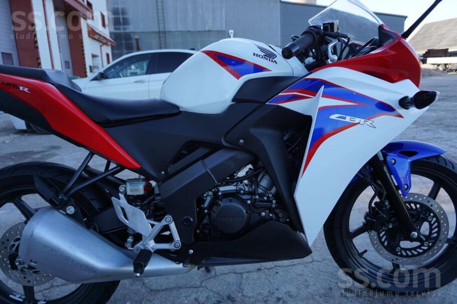 Honda Cbr 2013 in Riga, with an engine capacity of 0.13 L and mileage of 0 thousand km for 1900 €, photo 9 on AUTOMOTO.COM.LV