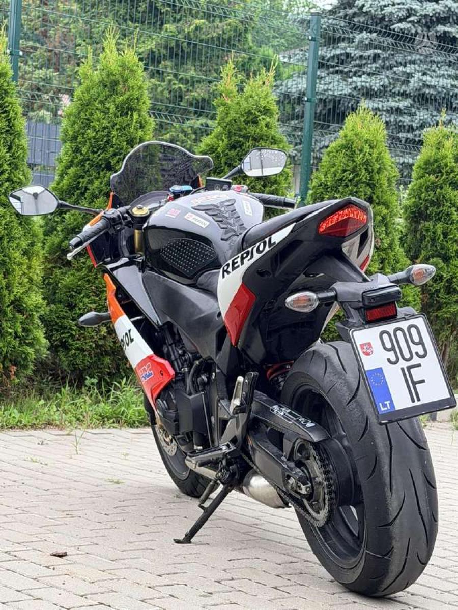 Honda Cbr 2013 in Vilnius, with an engine capacity of 0.60 L and mileage of 59 thousand km for 3300 €, photo 3 on AUTOMOTO.COM.LV
