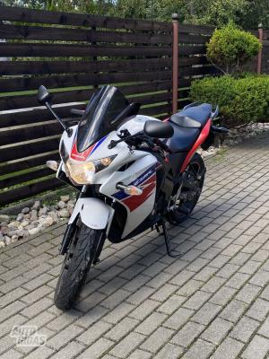 Honda Cbr 2013 Vilkaviškis, ar dzinēja tilpumu 0.00 L un nobraukumu 0 tūkst. km par 1600 €, foto  vietnē AUTOMOTO.COM.LV