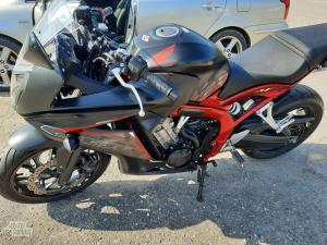 Хонда Cbr 2014 в Утена, объемом двигателя 0.65 л и пробегом 11 тыс. км за 4200 €, фото 4 на AUTOMOTO.COM.LV