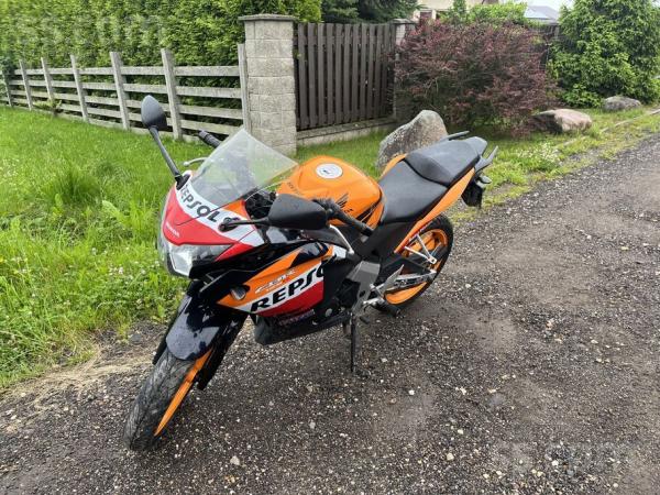 Honda Cbr 2014 Rīga, ar dzinēja tilpumu 0.13 L un nobraukumu 0 tūkst. km par 1850 €, foto 3 vietnē AUTOMOTO.COM.LV