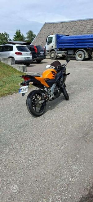 Honda Cbr 2014 in Klaipeda, with an engine capacity of 0.13 L and mileage of 36 thousand km for 1550 €, photo 5 on AUTOMOTO.COM.LV