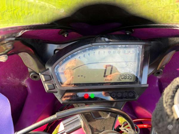 Honda Cbr 2014 in Siauliai, with an engine capacity of 1.00 L and mileage of 21 thousand km for 6500 €, photo 7 on AUTOMOTO.COM.LV