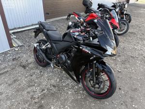 Honda Cbr 2015 Kelmė, ar dzinēja tilpumu 0.50 L un nobraukumu 0 tūkst. km par 1430 €, foto  vietnē AUTOMOTO.COM.LV