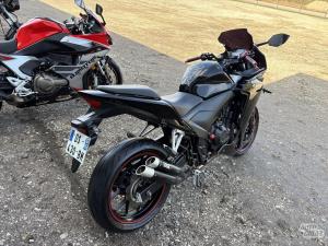 Honda Cbr 2015 in Kelme, with an engine capacity of 0.50 L and mileage of 0 thousand km for 1430 €, photo 4 on AUTOMOTO.COM.LV