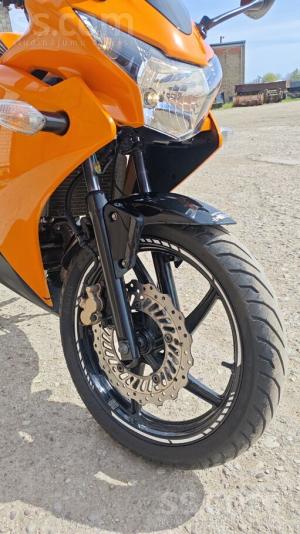 Хонда Cbr 2015 в Добеле, объемом двигателя 0.13 л и пробегом 0 тыс. км за 1800 €, фото 5 на AUTOMOTO.COM.LV