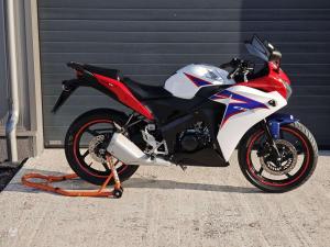 Хонда Cbr 2015 в Паневежис, объемом двигателя 0.13 л и пробегом 21 тыс. км за 1600 €, фото 4 на AUTOMOTO.COM.LV
