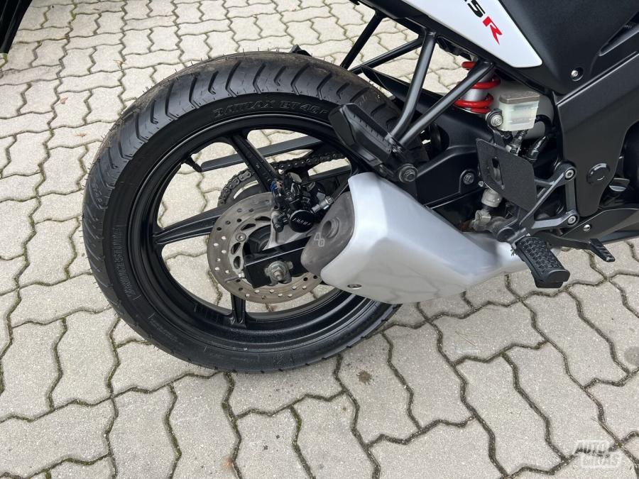 Honda Cbr 2016 Prienai, ar dzinēja tilpumu 0.13 L un nobraukumu 21 tūkst. km par 2050 €, foto 10 vietnē AUTOMOTO.COM.LV