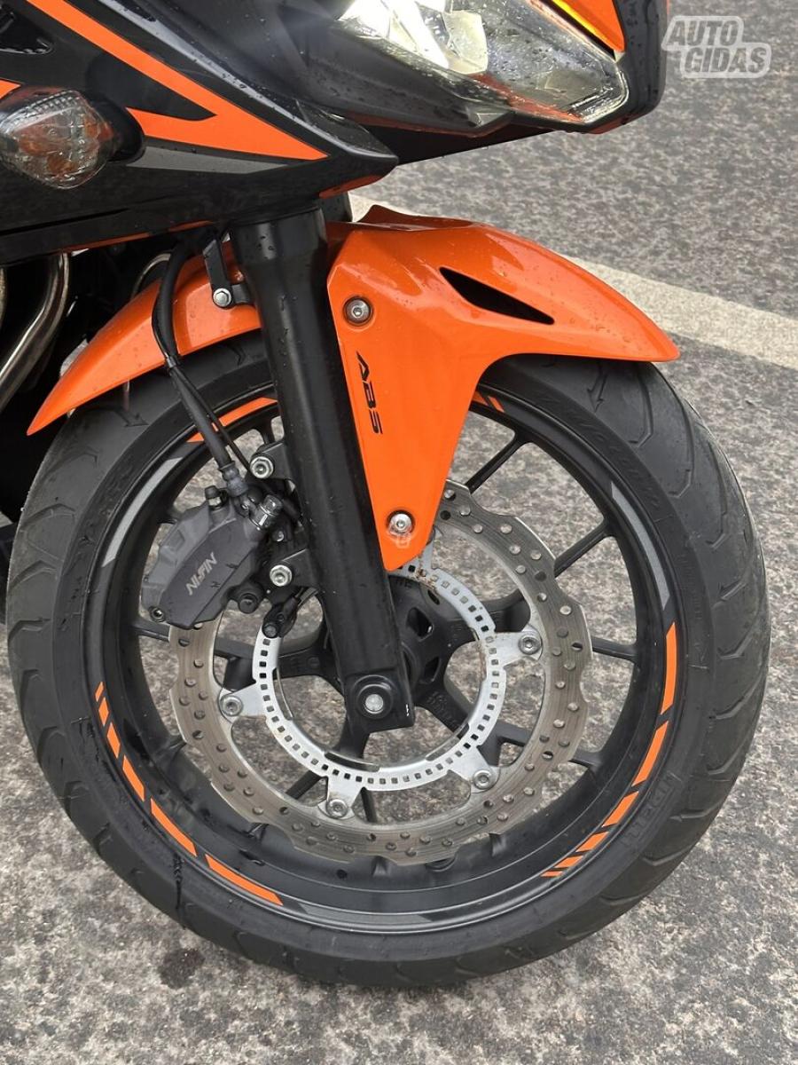 Honda Cbr 2016 Viļņa, ar dzinēja tilpumu 0.50 L un nobraukumu 6 tūkst. km par 4000 €, foto 13 vietnē AUTOMOTO.COM.LV