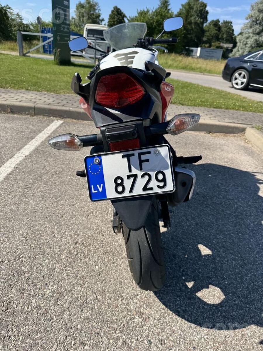 Хонда Cbr 2016 в Талси, объемом двигателя 0.13 л и пробегом 0 тыс. км за 2300 €, фото 4 на AUTOMOTO.COM.LV