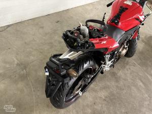 Honda Cbr 2016 in Kelme, with an engine capacity of 0.50 L and mileage of 0 thousand km for 965 €, photo 5 on AUTOMOTO.COM.LV