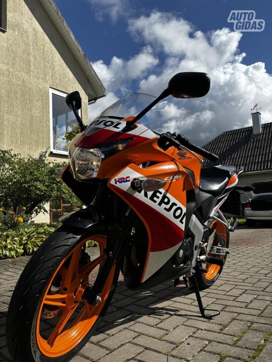 Honda Cbr 2016 Ukmergė, ar dzinēja tilpumu 0.13 L un nobraukumu 0 tūkst. km par 2400 €, foto 5 vietnē AUTOMOTO.COM.LV