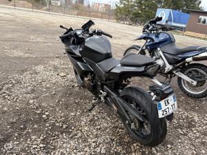 Honda Cbr 2017 in Kelme, with an engine capacity of 0.50 L and mileage of 17 thousand km for 1630 €, photo 5 on AUTOMOTO.COM.LV