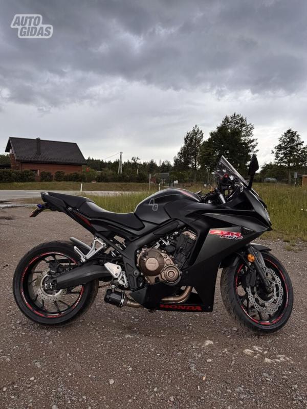 Honda Cbr 2018 Kazlų Rūda, ar dzinēja tilpumu 0.00 L un nobraukumu 0 tūkst. km par 4800 €, foto 1 vietnē AUTOMOTO.COM.LV