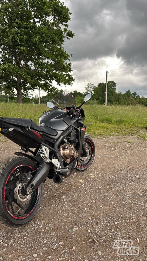 Honda Cbr 2018 Kazlų Rūda, ar dzinēja tilpumu 0.00 L un nobraukumu 0 tūkst. km par 4800 €, foto 2 vietnē AUTOMOTO.COM.LV