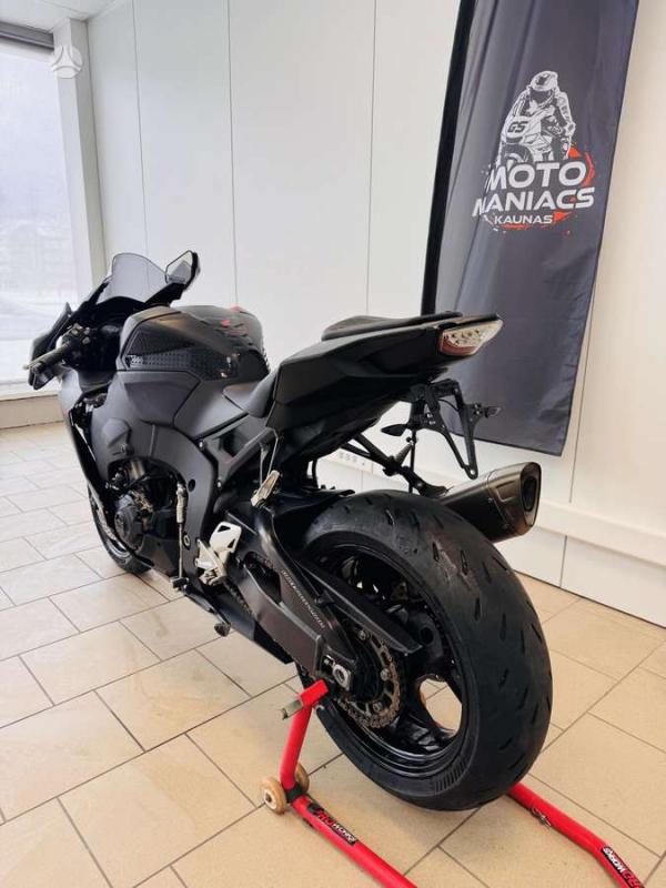 Honda Cbr 2019 in Kaunas, with an engine capacity of 1.00 L and mileage of 13 thousand km for 8550 €, photo 6 on AUTOMOTO.COM.LV