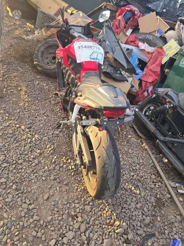 Honda Cbr 2020 in Klaipeda, with an engine capacity of 0.65 L and mileage of 8 thousand km for 4200 €, photo 10 on AUTOMOTO.COM.LV