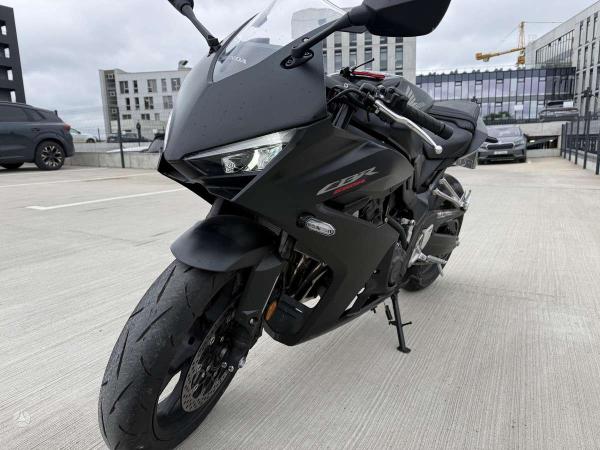 Honda Cbr 2024 in Vilnius, with an engine capacity of 0.65 L and mileage of 2 thousand km for 8300 €, photo 5 on AUTOMOTO.COM.LV