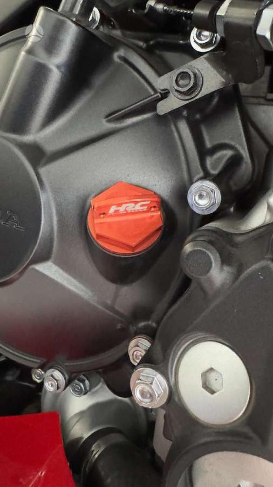 Honda Cbr 2025 Viļņa, ar dzinēja tilpumu 1.00 L un nobraukumu 3 tūkst. km par 20000 €, foto 9 vietnē AUTOMOTO.COM.LV