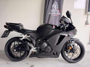 Honda Cbr 2025 in Kaunas, with an engine capacity of 0.60 L and mileage of 8 thousand km for 6890 €, photo  on AUTOMOTO.COM.LV