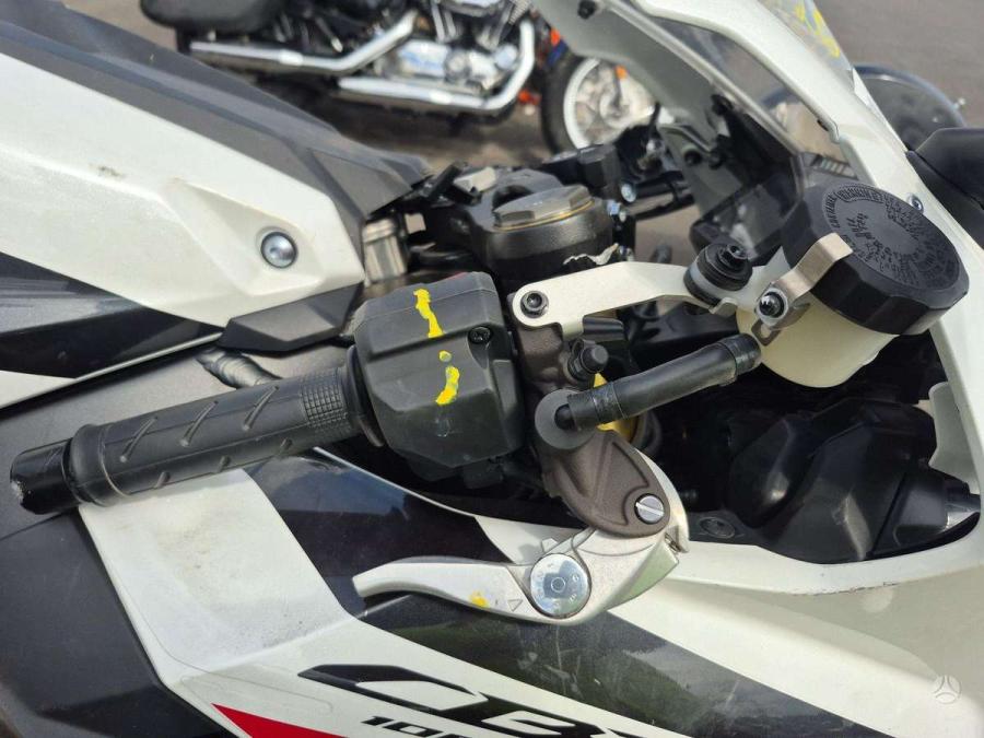 Хонда Cbr 2026 в Клайпеда, объемом двигателя 1.00 л и пробегом 1 тыс. км за 6800 €, фото 3 на AUTOMOTO.COM.LV