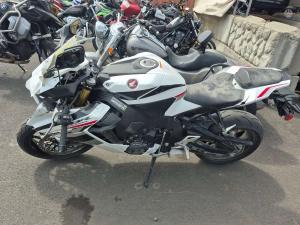 Хонда Cbr 2026 в Клайпеда, объемом двигателя 1.00 л и пробегом 1 тыс. км за 6800 €, фото 7 на AUTOMOTO.COM.LV