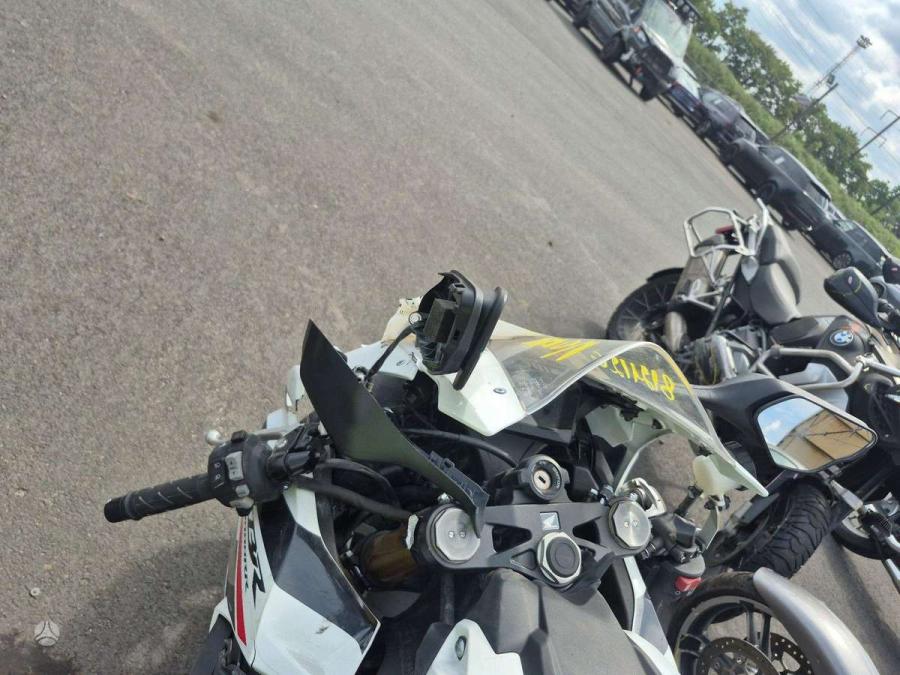 Хонда Cbr 2026 в Клайпеда, объемом двигателя 1.00 л и пробегом 1 тыс. км за 6800 €, фото 10 на AUTOMOTO.COM.LV