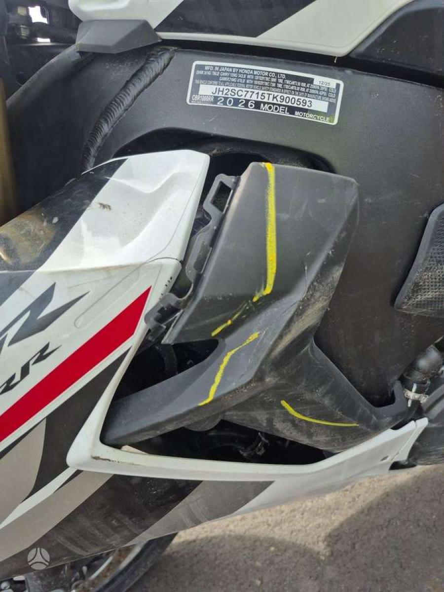 Хонда Cbr 2026 в Клайпеда, объемом двигателя 1.00 л и пробегом 1 тыс. км за 6800 €, фото 12 на AUTOMOTO.COM.LV