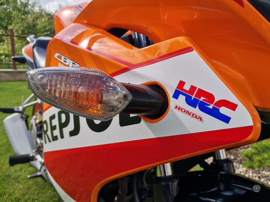 Оранжевый Хонда Cbr 2015 в Вильнюс, объемом двигателя 0.13 л и пробегом 16 тыс. км за 2350 €, фото 18 на AUTOMOTO.COM.LV