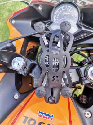 Оранжевый Хонда Cbr 2015 в Вильнюс, объемом двигателя 0.13 л и пробегом 16 тыс. км за 2350 €, фото 20 на AUTOMOTO.COM.LV