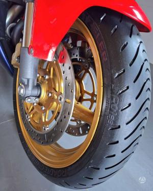 Красный Хонда Cbr 2000 в Расейняй, объемом двигателя 0.93 л и пробегом 48 тыс. км за 3250 €, фото 20 на AUTOMOTO.COM.LV