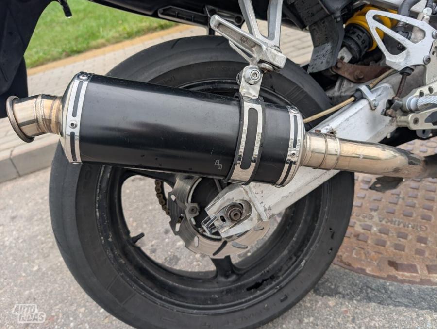Sarkans Honda Cbr 2001 Molėtai, ar dzinēja tilpumu 0.60 L un nobraukumu 20 tūkst. km par 2000 €, foto 13 vietnē AUTOMOTO.COM.LV