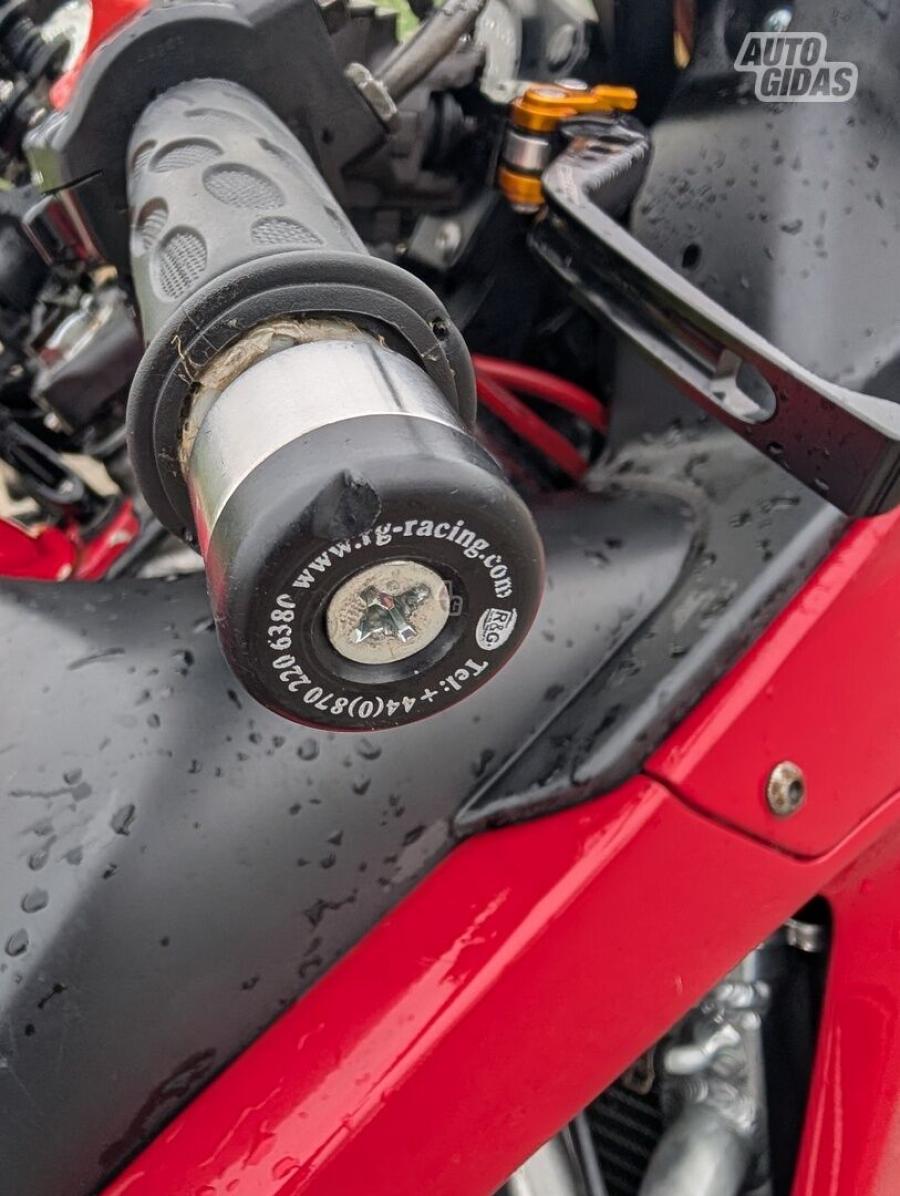 Sarkans Honda Cbr 2001 Molėtai, ar dzinēja tilpumu 0.60 L un nobraukumu 20 tūkst. km par 2000 €, foto 17 vietnē AUTOMOTO.COM.LV