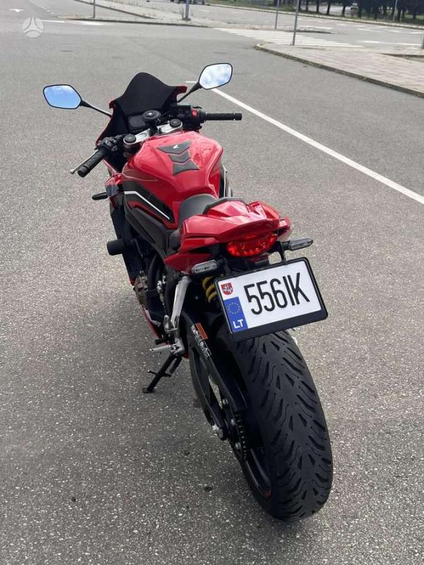 Red Honda Cbr 2022 in Vilnius, with an engine capacity of 0.65 L and mileage of 15 thousand km for 7500 €, photo 9 on AUTOMOTO.COM.LV