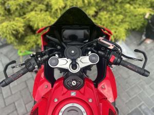 Red Honda Cbr 2023 in Kaunas, with an engine capacity of 0.65 L and mileage of 13 thousand km for 9500 €, photo  on AUTOMOTO.COM.LV