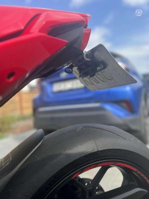 Red Honda Cbr 2023 in Kaunas, with an engine capacity of 0.65 L and mileage of 13 thousand km for 9500 €, photo 14 on AUTOMOTO.COM.LV