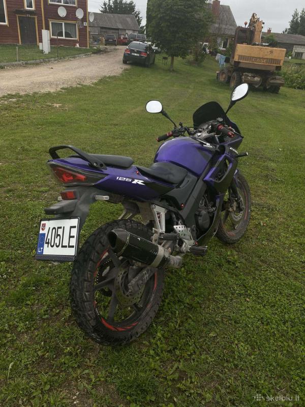Violets Honda Cbr 2008 Viļņa, ar dzinēja tilpumu 0.13 L un nobraukumu 25 tūkst. km par 1350 €, foto 3 vietnē AUTOMOTO.COM.LV