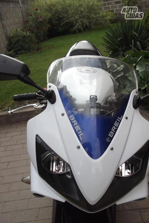 Balts Honda Cbr 2002 Kauņa, ar dzinēja tilpumu 0.60 L un nobraukumu 38 tūkst. km par 1700 €, foto 6 vietnē AUTOMOTO.COM.LV
