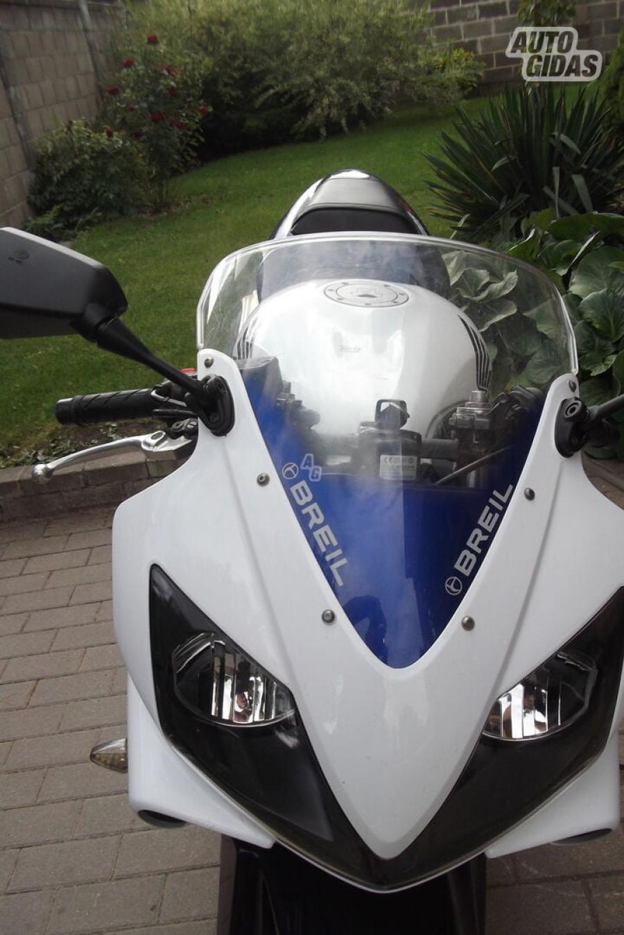 Balts Honda Cbr 2002 Kauņa, ar dzinēja tilpumu 0.60 L un nobraukumu 38 tūkst. km par 1700 €, foto 6 vietnē AUTOMOTO.COM.LV